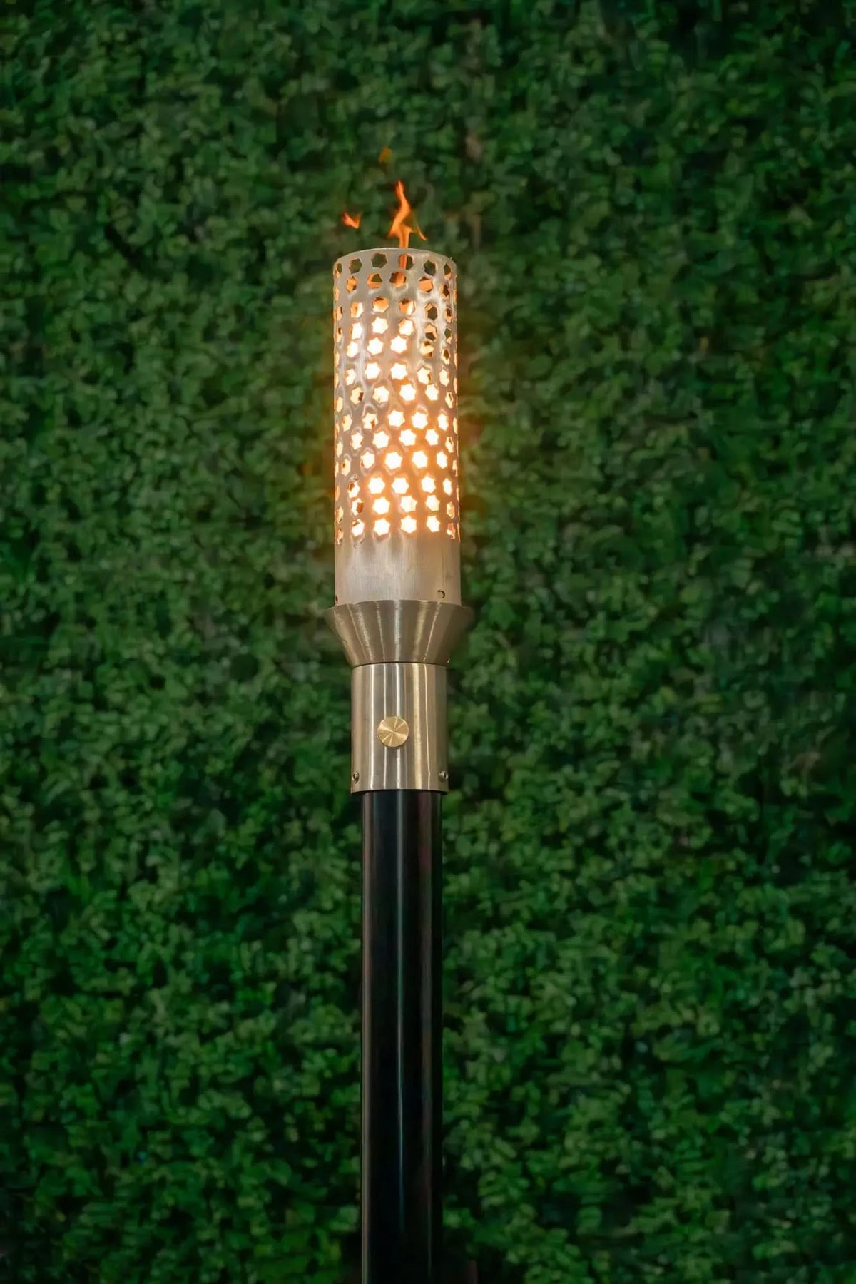 The Outdoor Plus Honeycomb Fire Torch — Build the Power